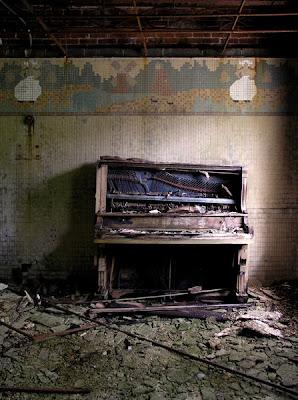 THIS IS REAL ARCHITECTURE: Decay and Complexity